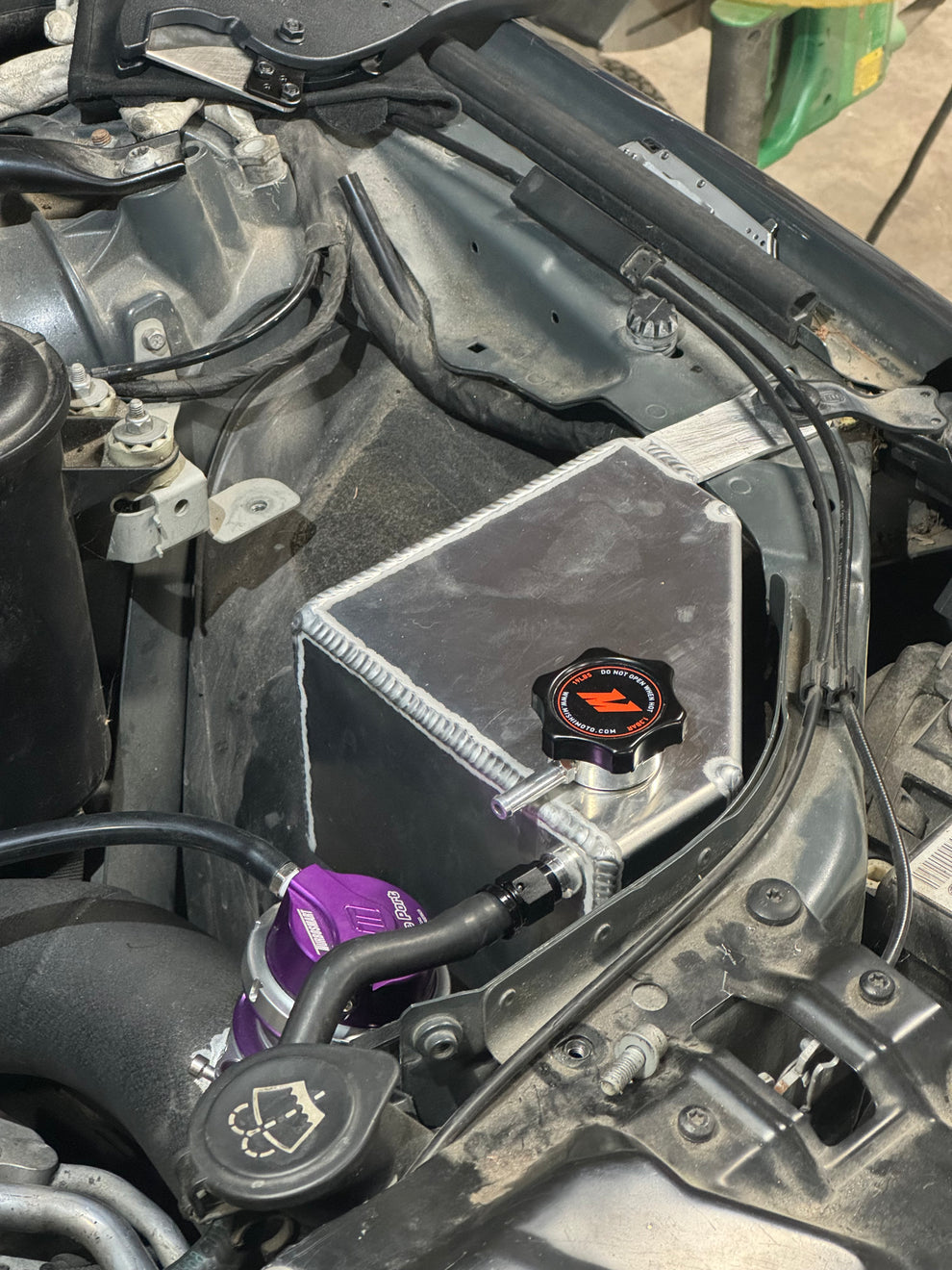 E60/E61 N54 BMW Coolant Expansion Tank – JackFabrication